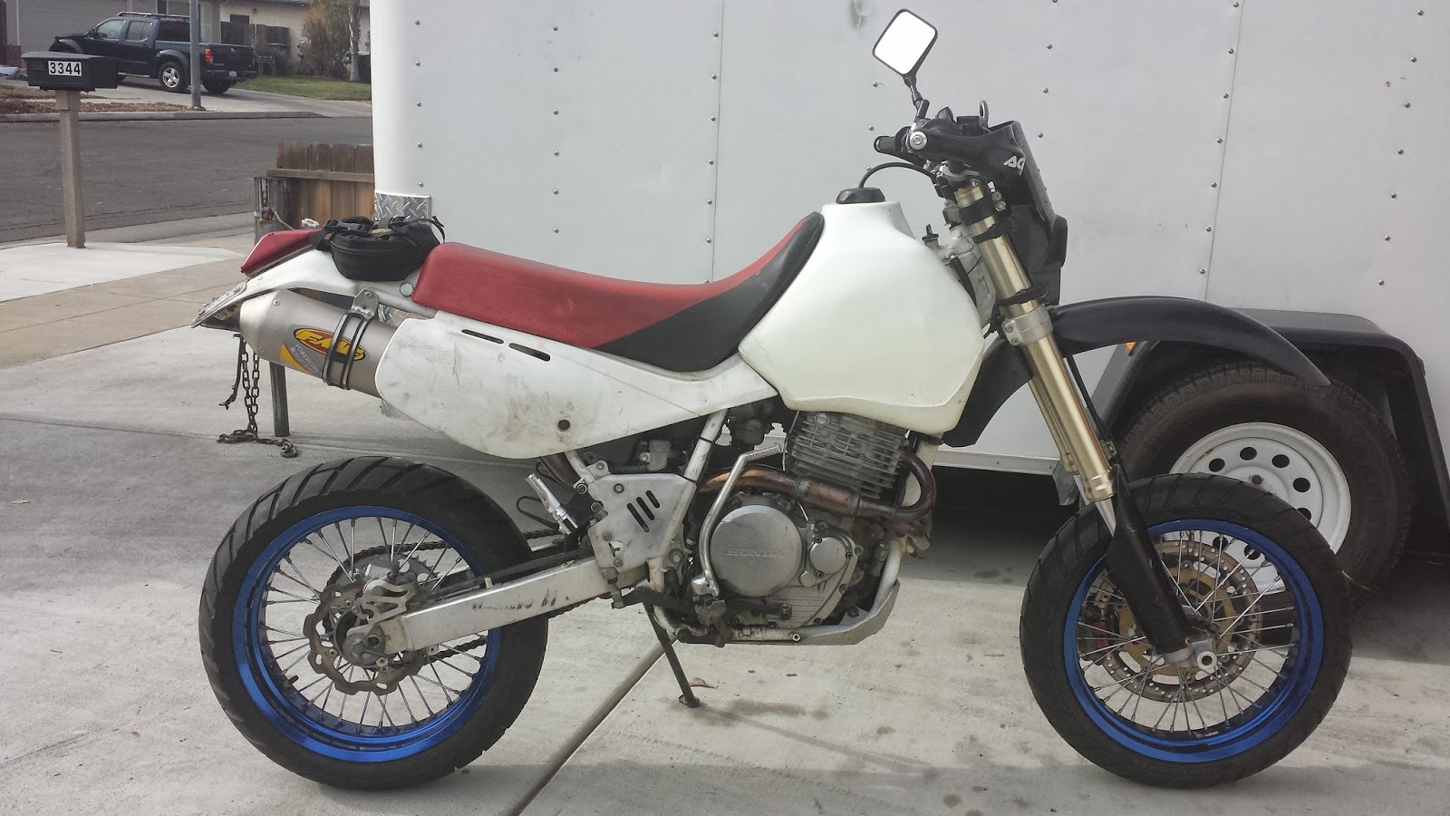 XR600